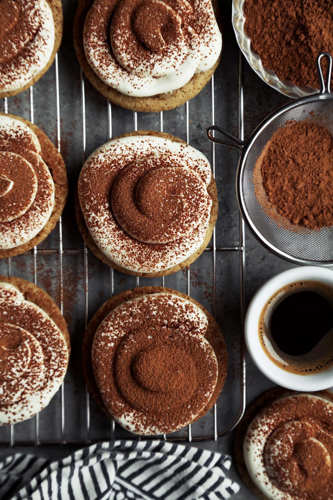 Tiramisu Cookies - Jonathan Melendez
